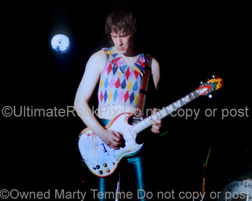 Photos of Todd Rundgren Playing The Fool Gibson SG in 1981 by Marty ...